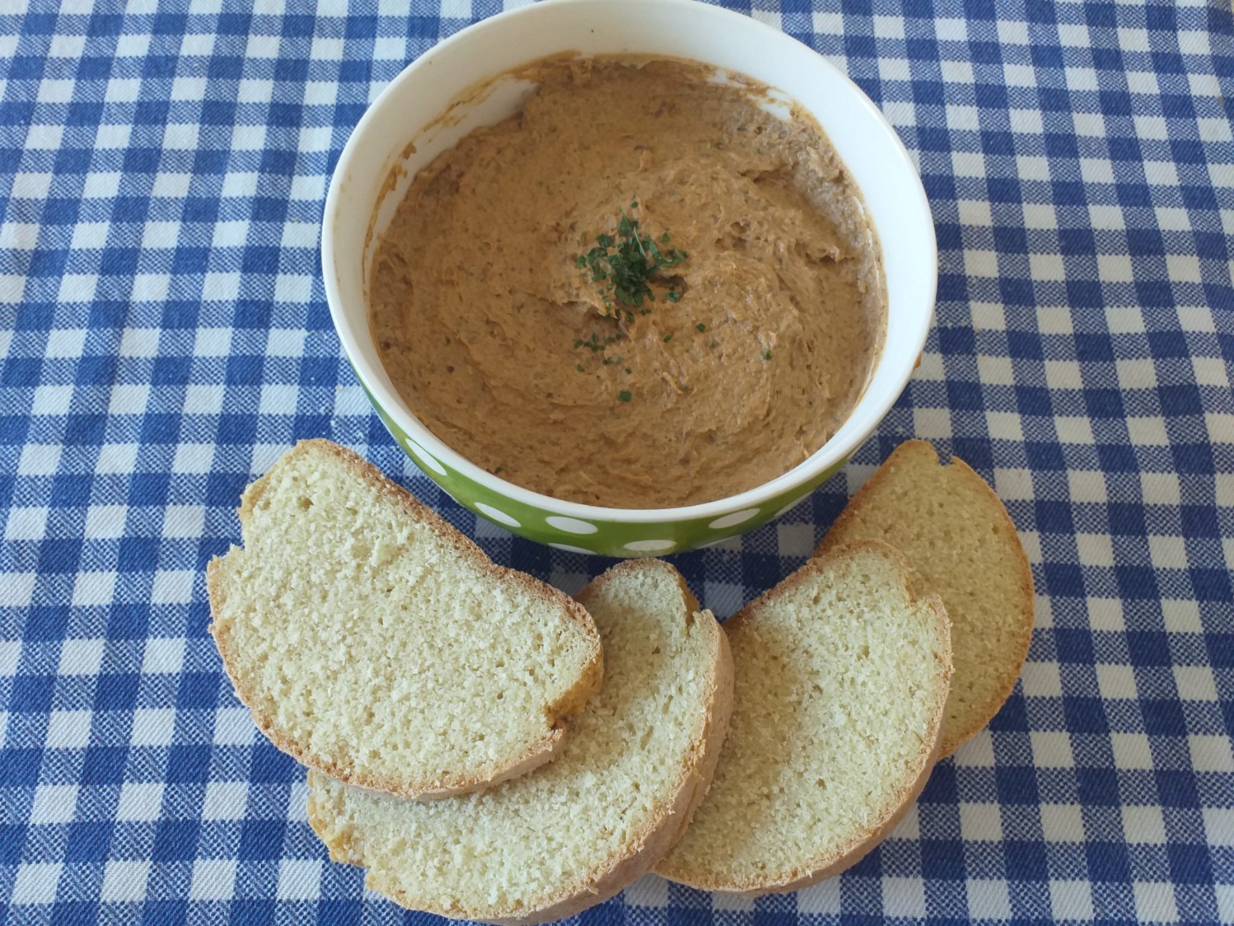 Pileći pâté/Domaća pileća pašteta - brzirucak.com