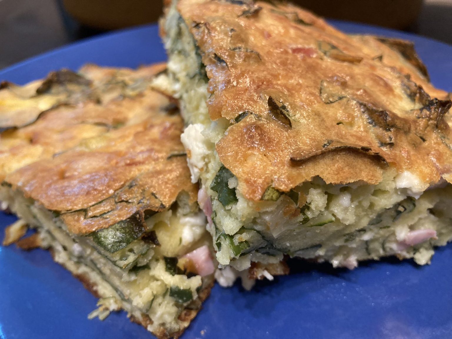 Pita razljevuša, pečena za pola sata - brzirucak.com